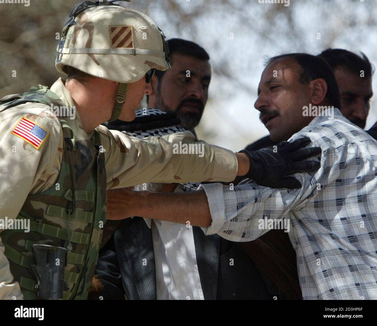 President iraq saddam hussein military hi-res stock photography and ...