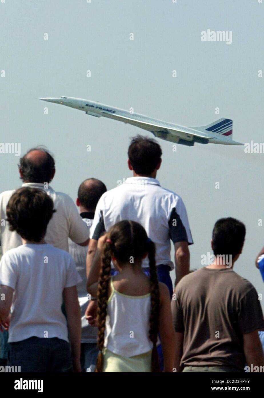 Air france 1976 plane hi-res stock photography and images - Alamy