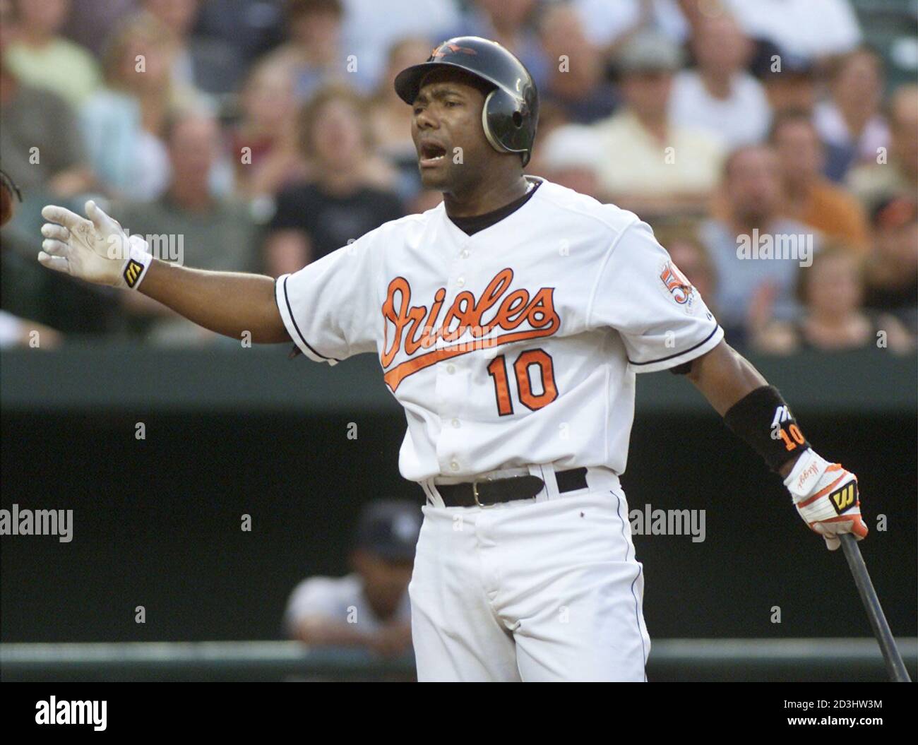 Umpire phil cuzzi new york hi-res stock photography and images - Alamy