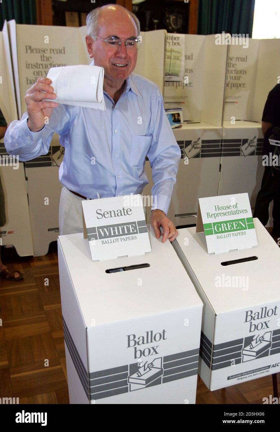 Ballet box hi-res stock photography and images - Alamy