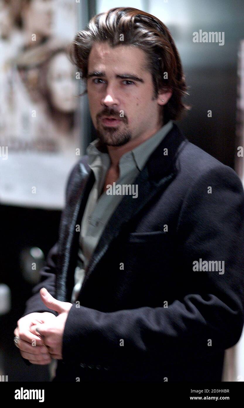 Colin farrell in alexander hi-res stock photography and images - Alamy