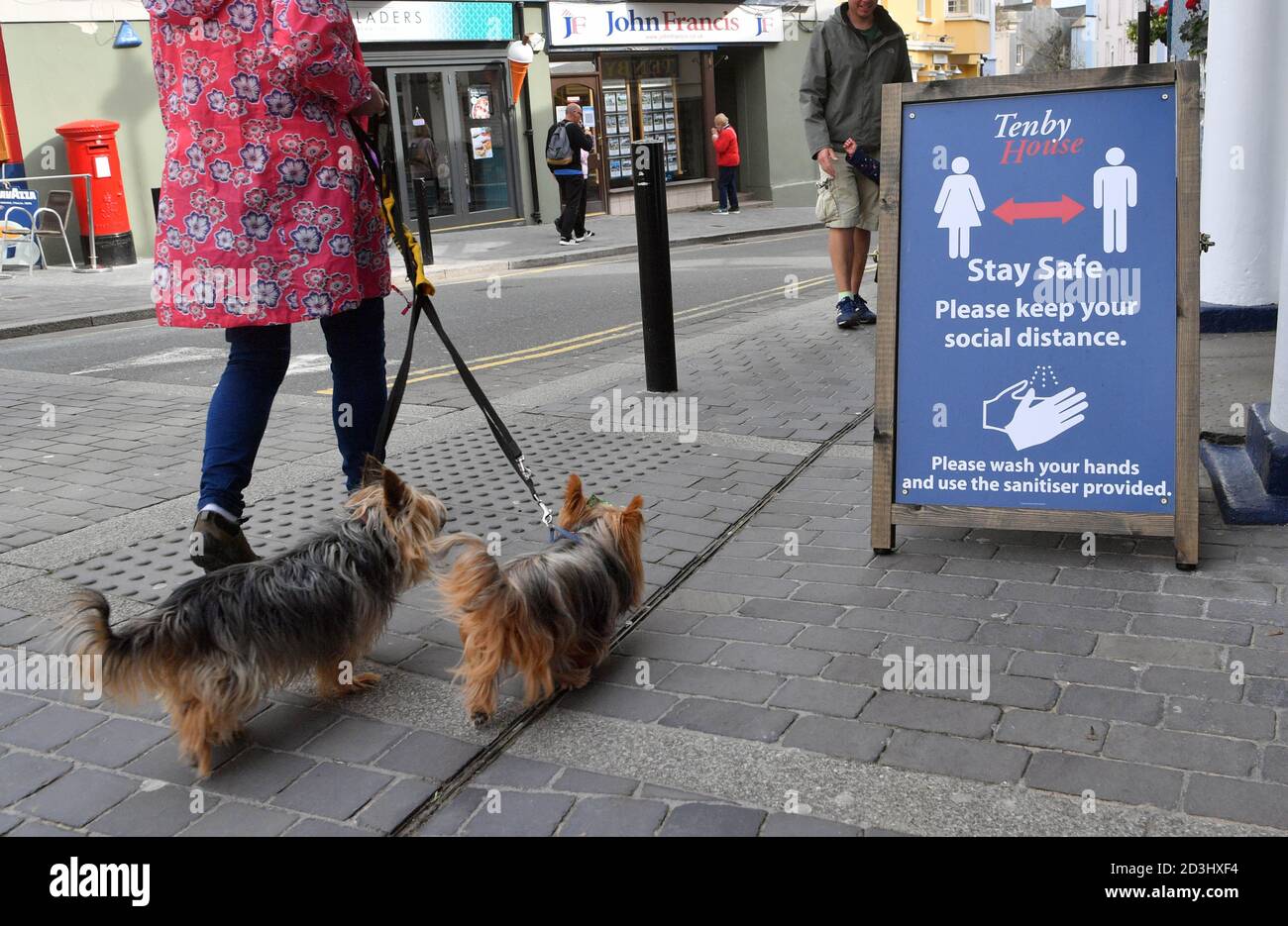 Feature on Tenby and visitors to the Welsh seaside town during Covid 19 ...