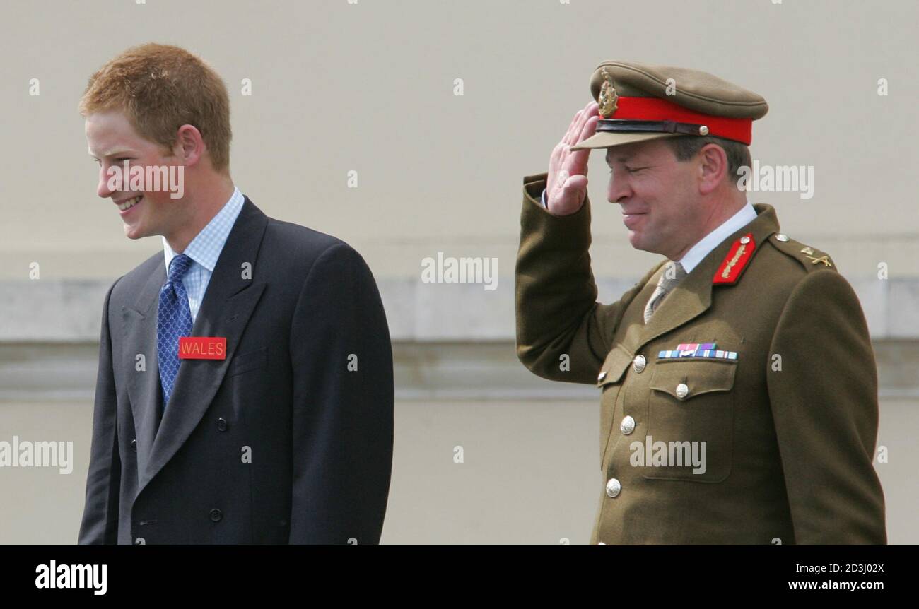 Britains prince andrew r hi-res stock photography and images - Alamy