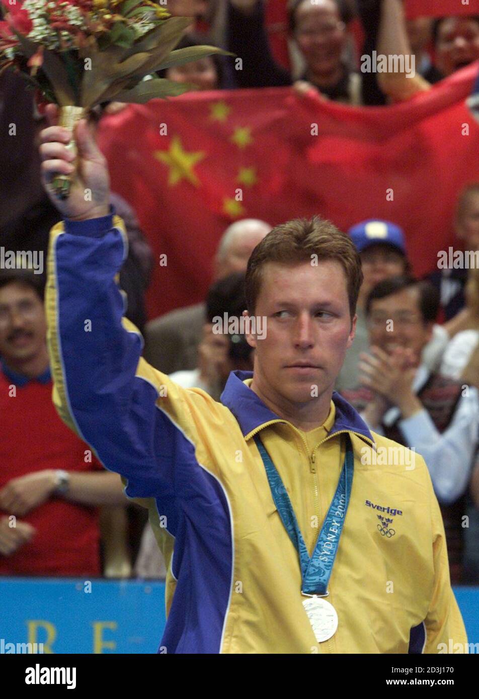 Sydney 2000 olympics table tennis mens singles finals hi-res stock ...