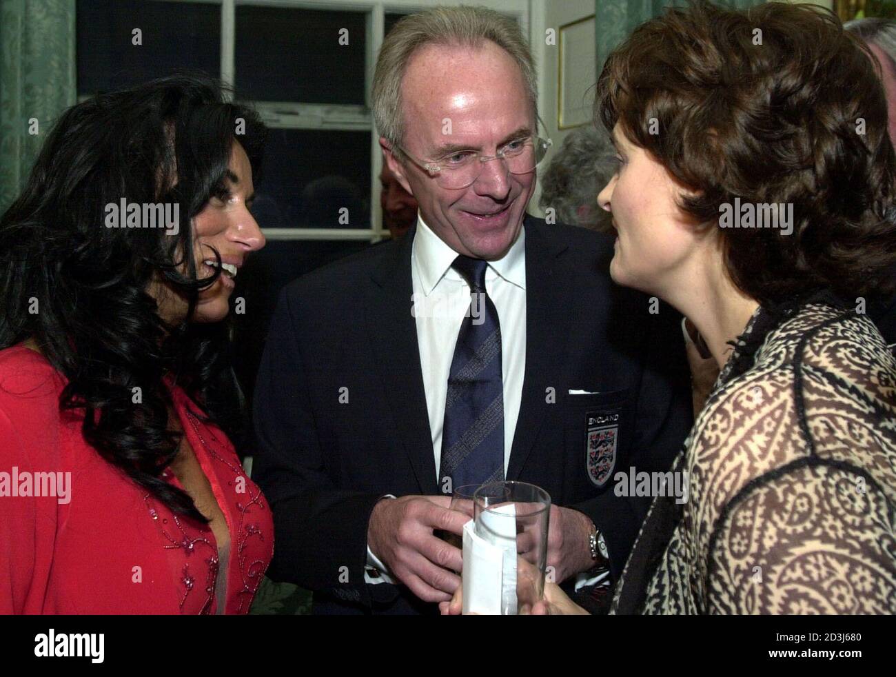 Nancy dell'olio downing street hi-res stock photography and images - Alamy