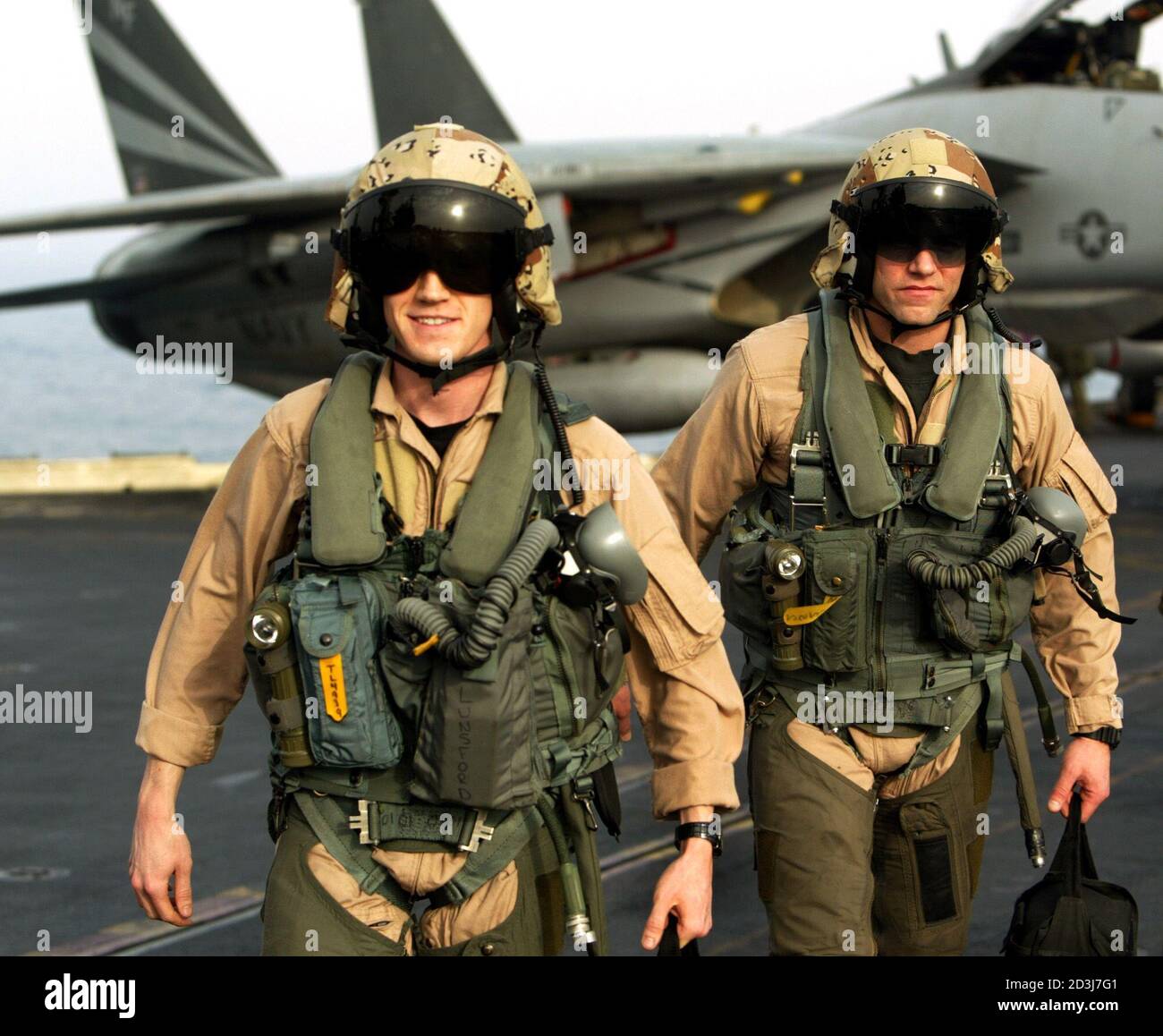 F 14 gulf war hi-res stock photography and images - Alamy