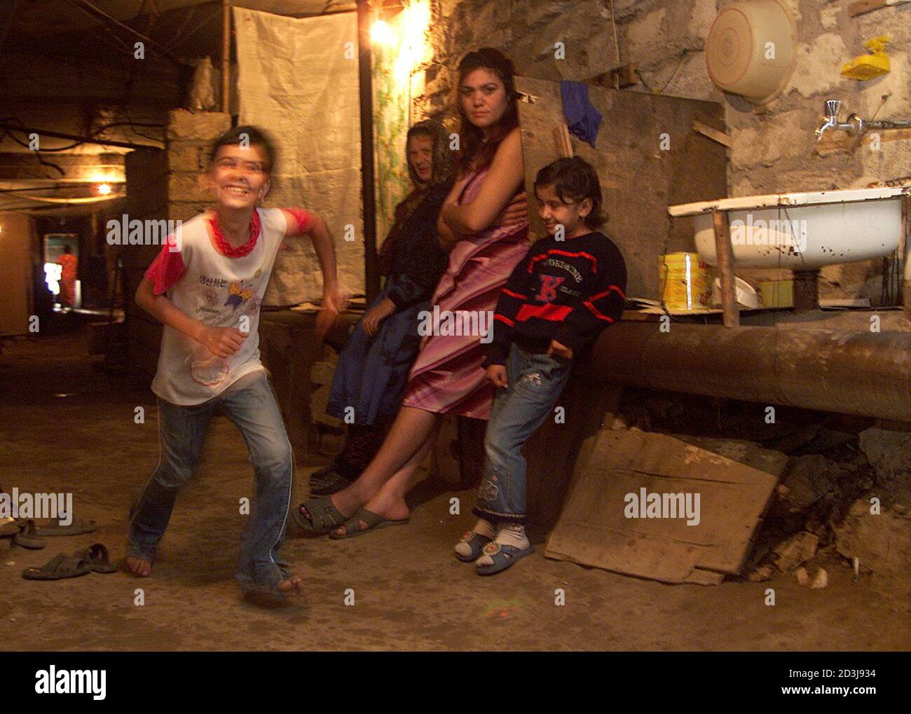 Azeri family hi-res stock photography and images - Alamy