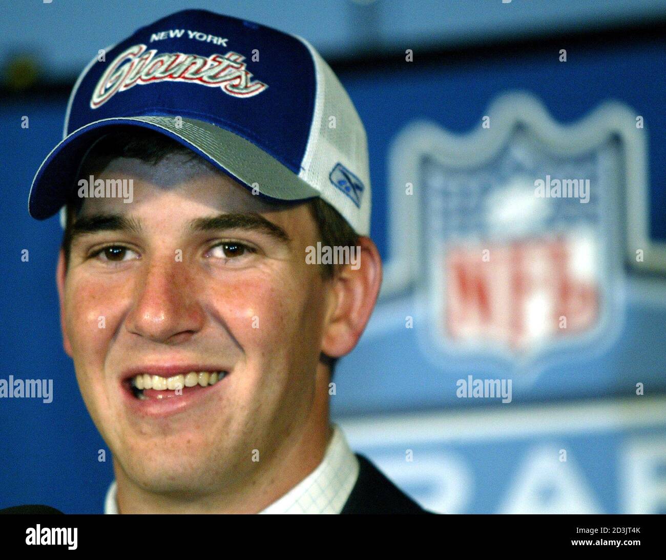 Eli manning draft hi-res stock photography and images - Alamy