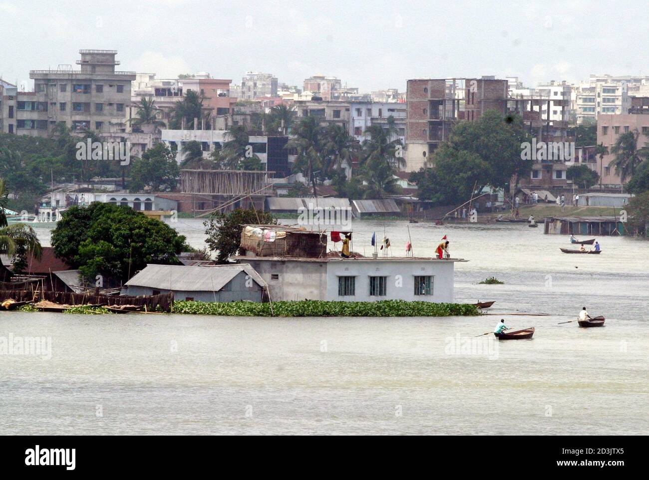 Bangladesh flooding area hi-res stock photography and images - Alamy