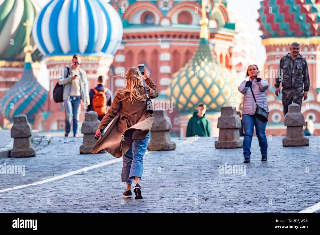 People on the streets of Moscow, Russia Stock Photo - Alamy