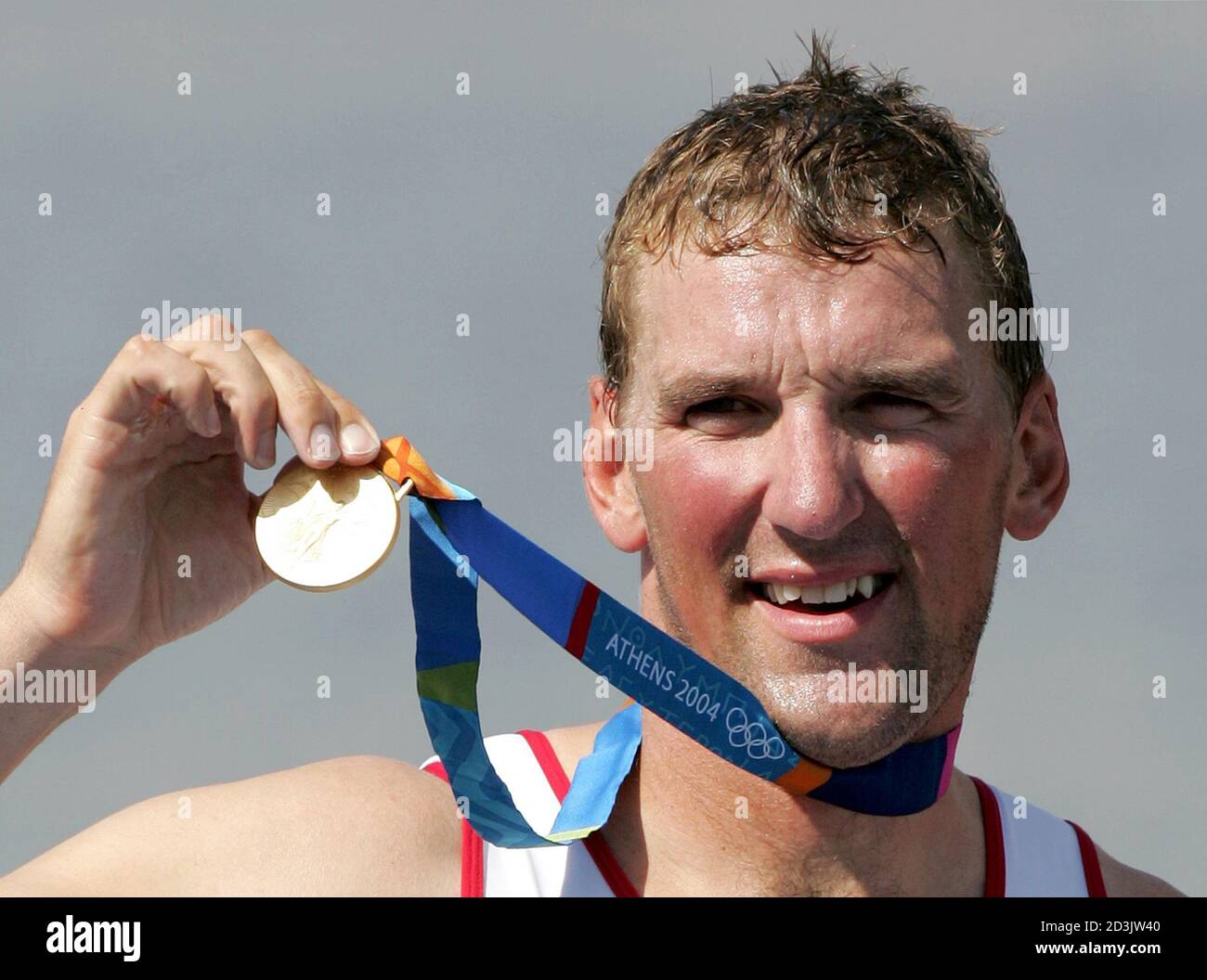 Displaying olympic gold gold medal hi-res stock photography and images ...