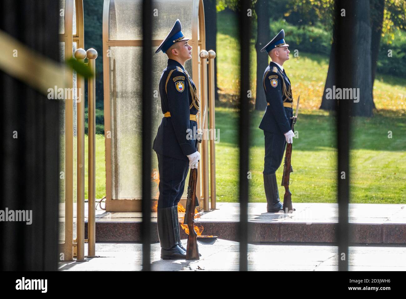 Russia, Moscow. Guards of honour at the Tomb of the Unknown Soldier by ...