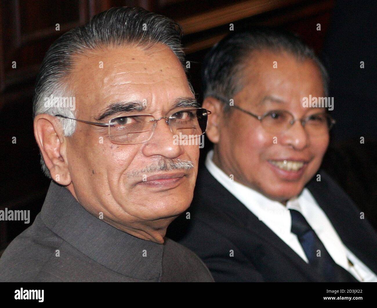 Isak chishi swu hi-res stock photography and images - Alamy