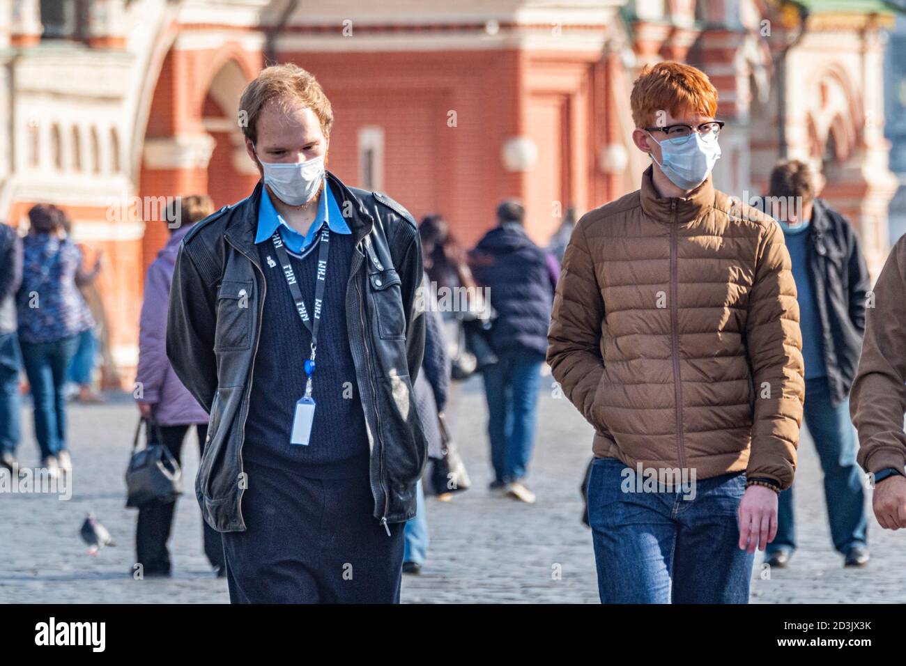People on the streets of Moscow, Russia Stock Photo - Alamy