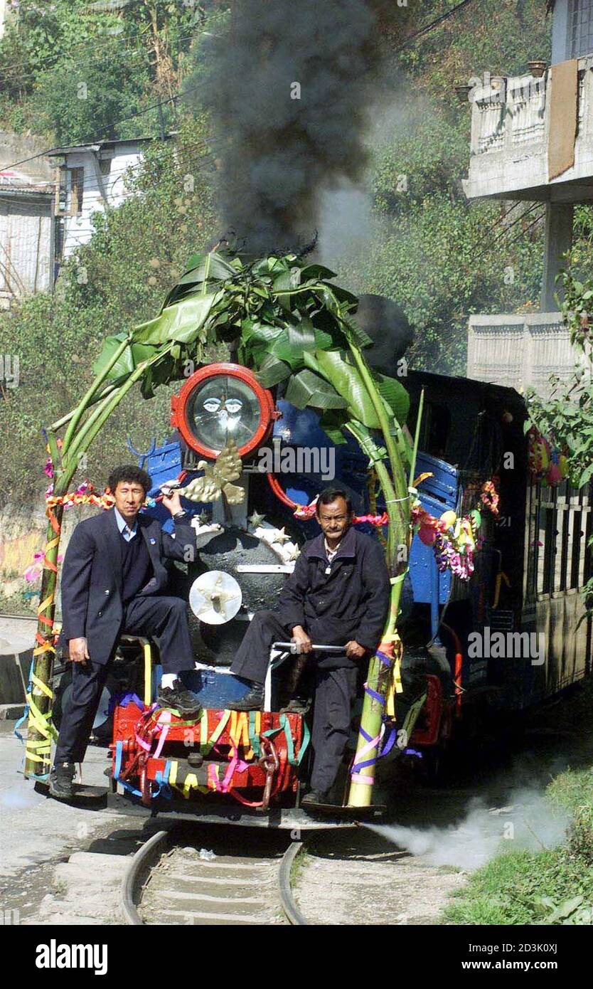 Indian railways tea hi-res stock photography and images - Alamy