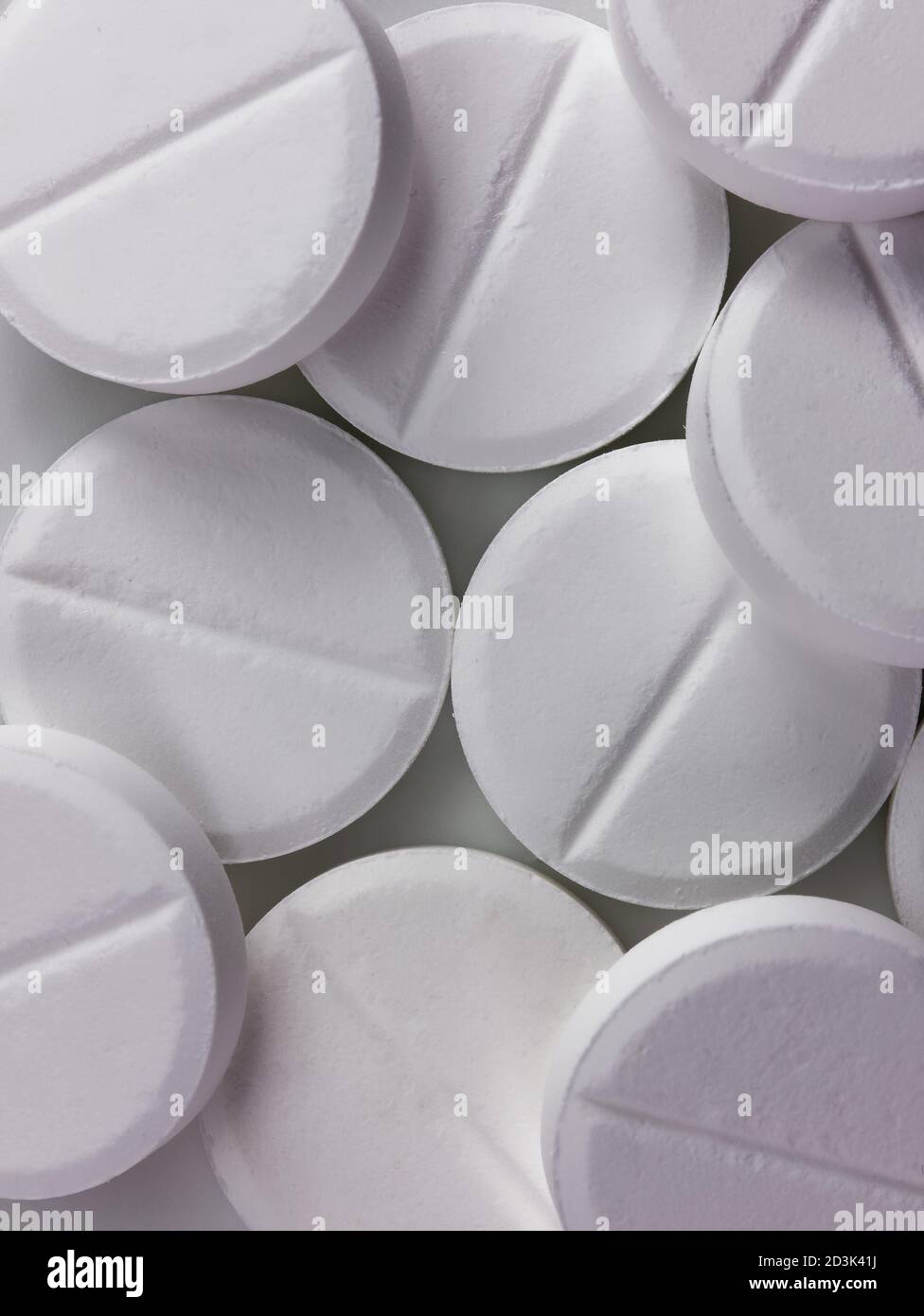 Top view medicine pills tablets hi-res stock photography and images - Alamy