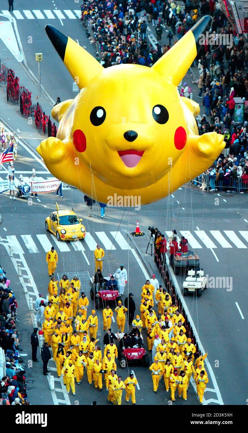 Pikachu Balloon Macys Thanksgiving Parade High Resolution Stock ...