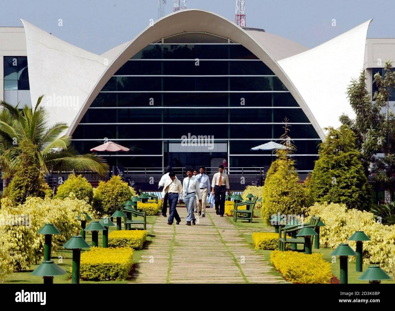Best infosys campus hi-res stock photography and images - Alamy