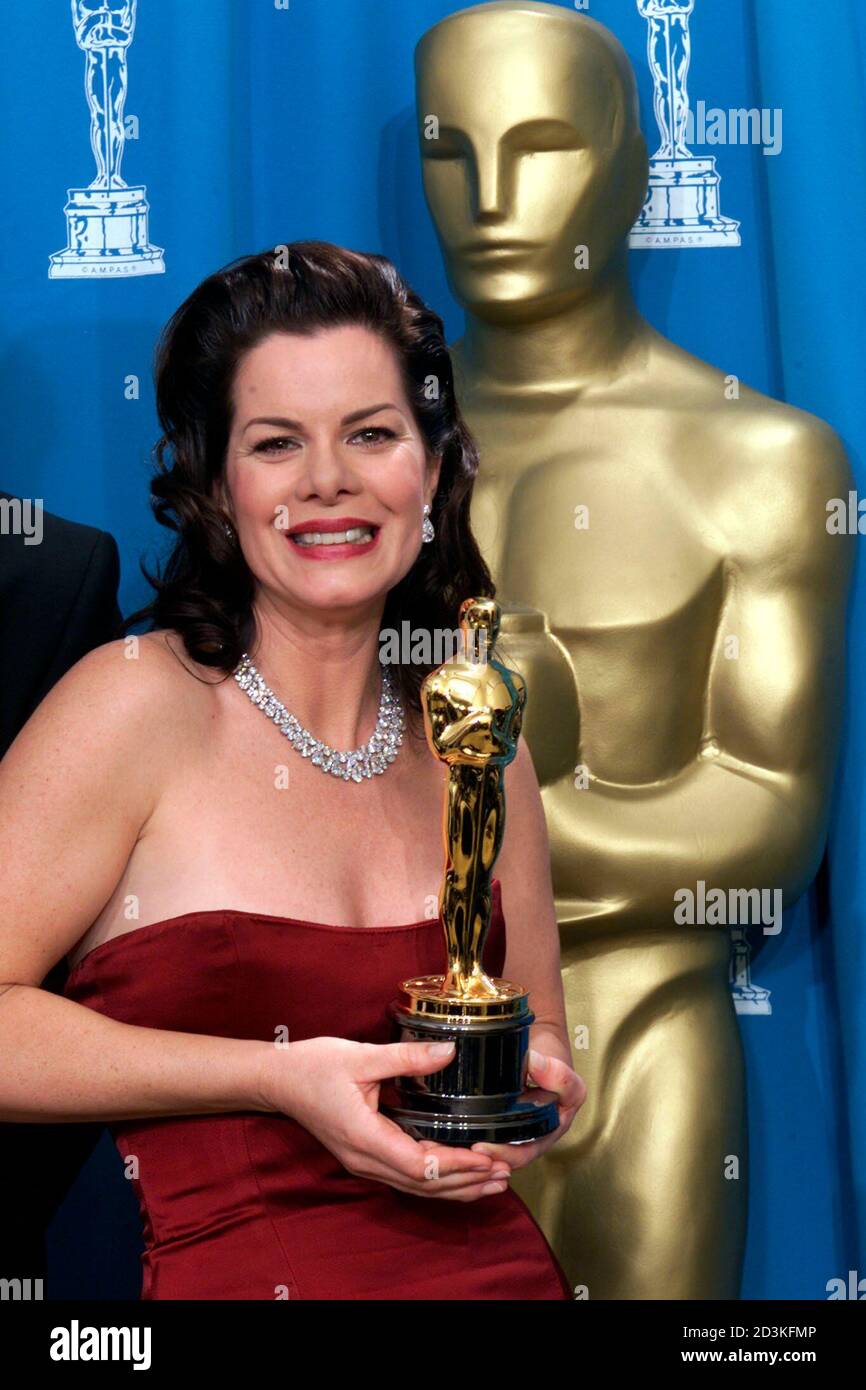 Marcia gay harden pollock hi-res stock photography and images - Alamy