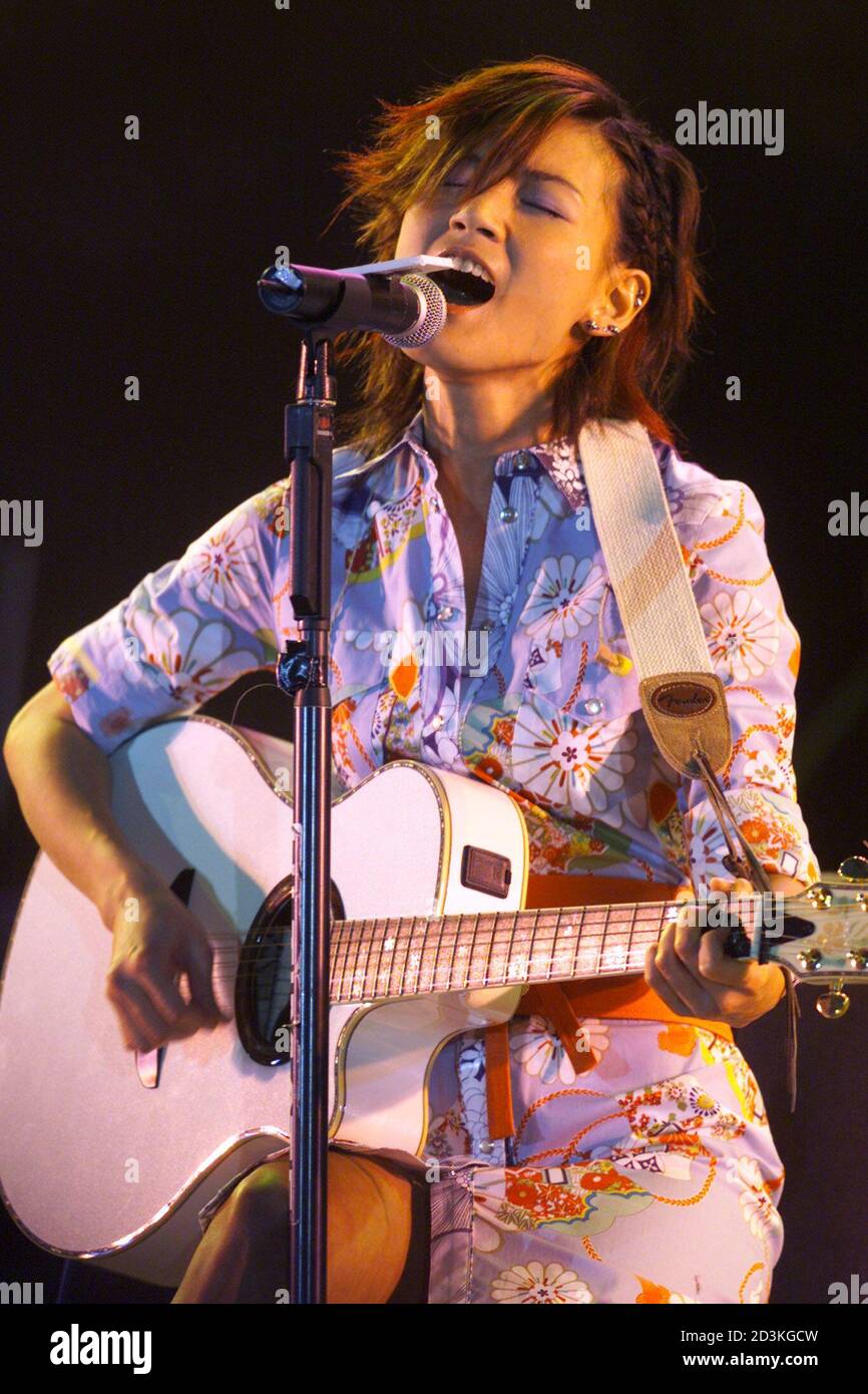 Hong kong singer candy lo hi-res stock photography and images - Alamy