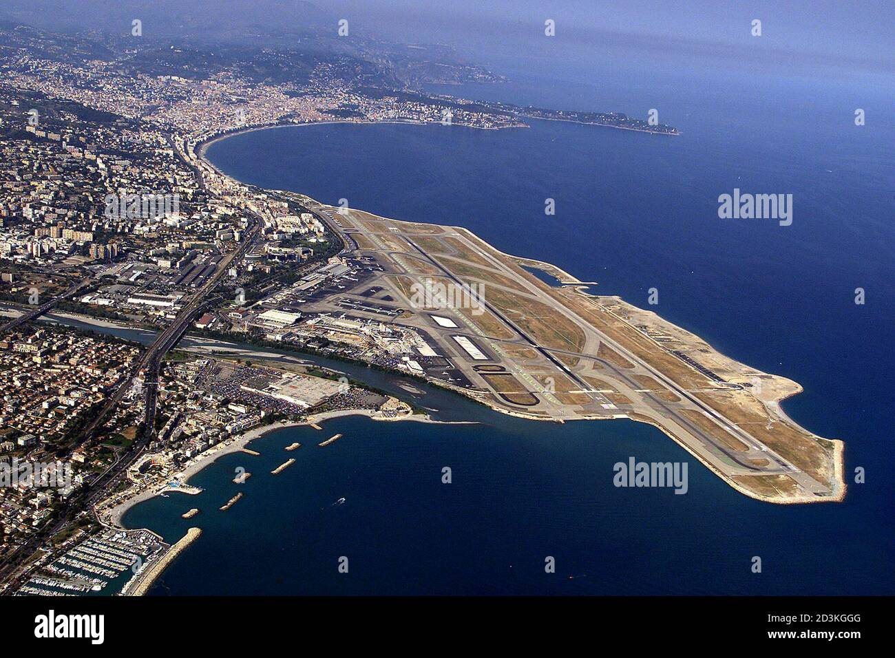 Nice cote d'azur airport aerial hi-res stock photography and images - Alamy