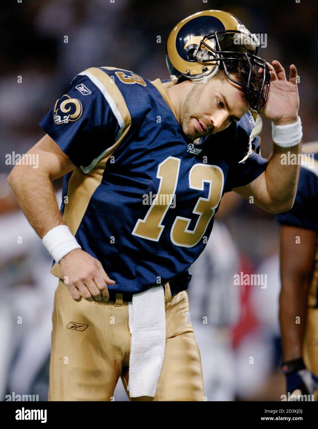 Kurt warner rams hi-res stock photography and images - Alamy