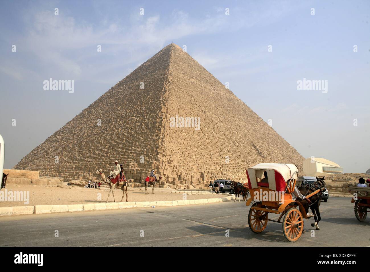 View of the Cheops pyramid in Giza near Cairo Stock Photo - Alamy