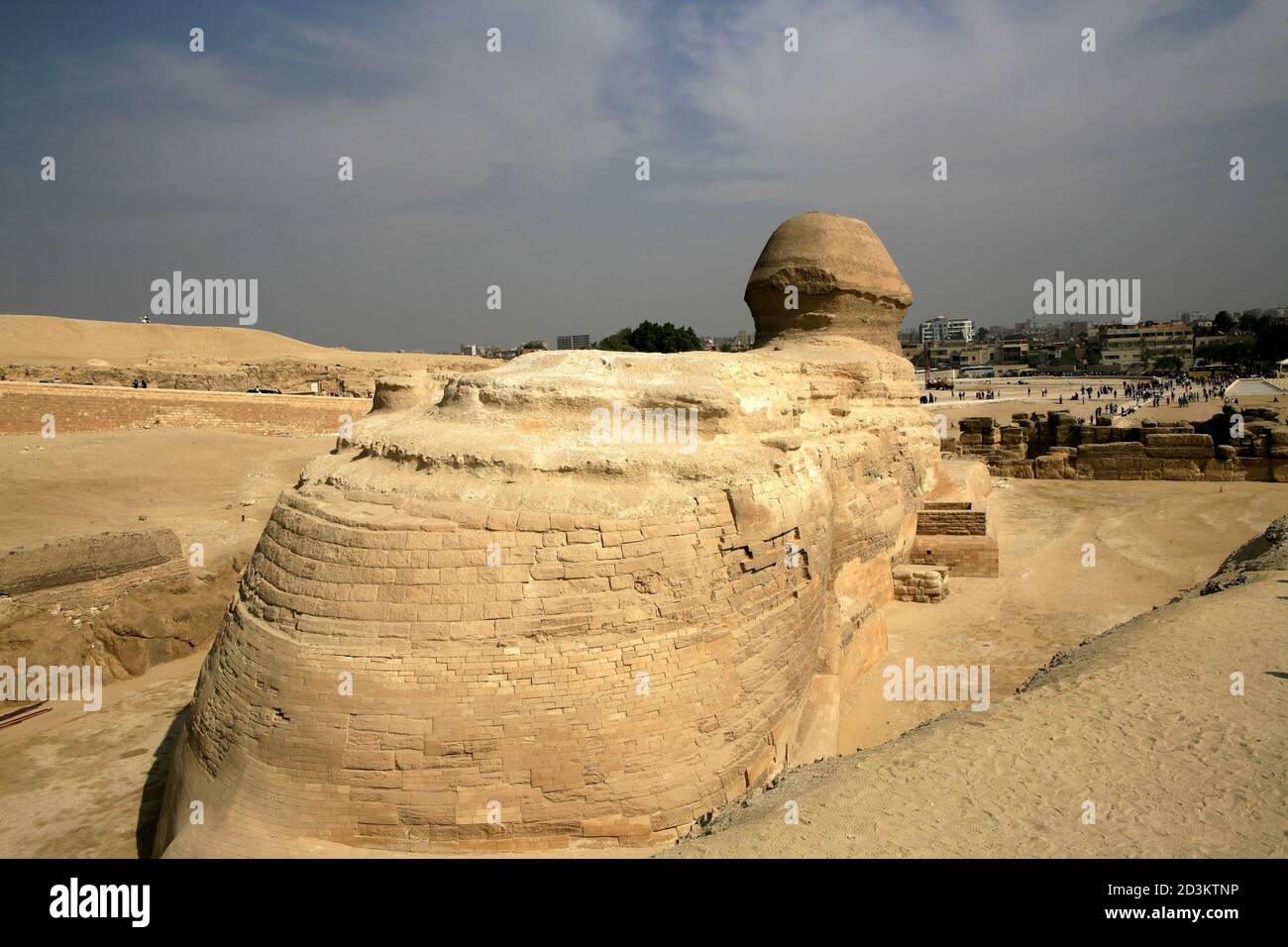 Back of sphinx egypt hi-res stock photography and images - Alamy