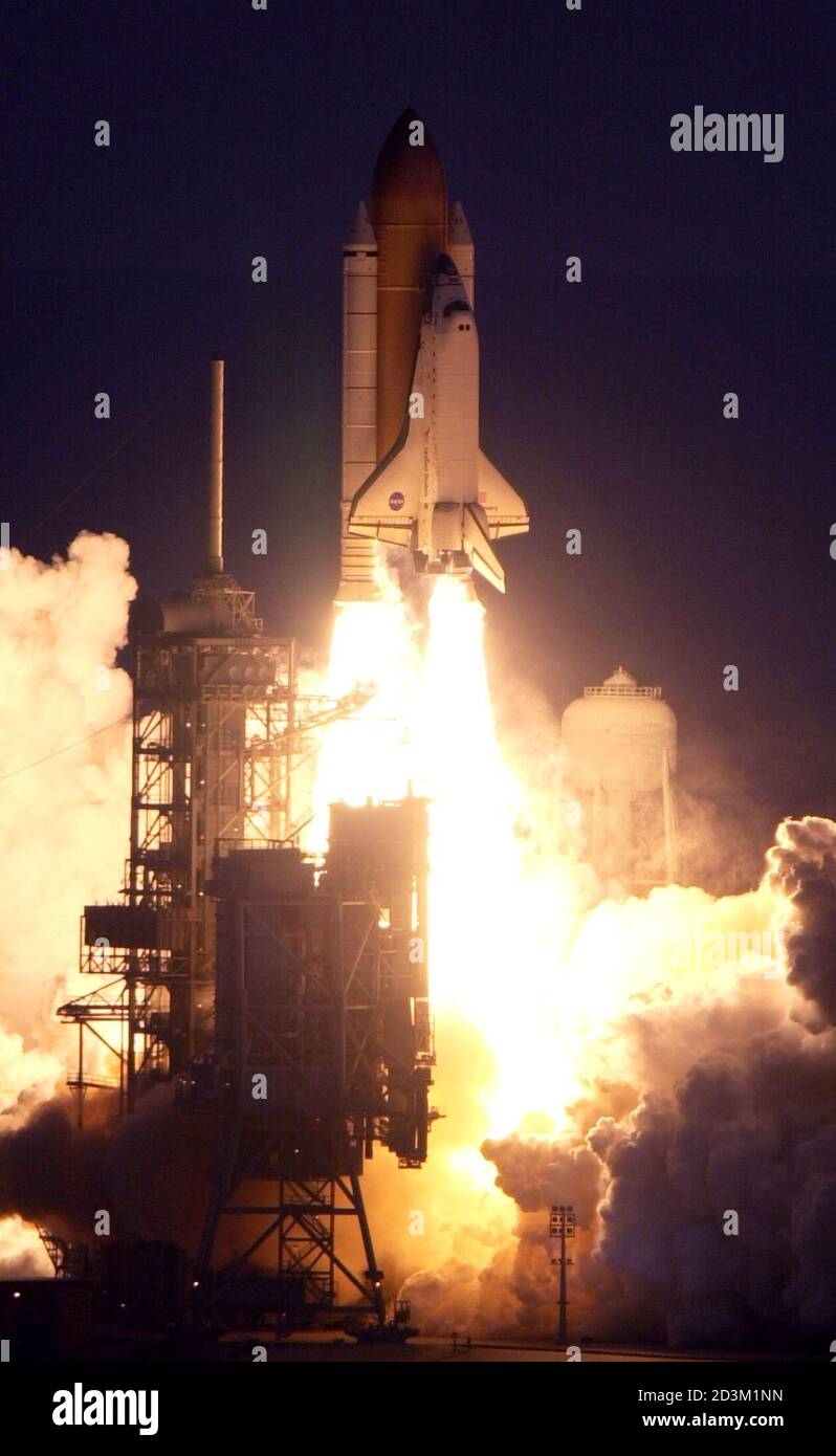 Sts 102 High Resolution Stock Photography and Images - Alamy