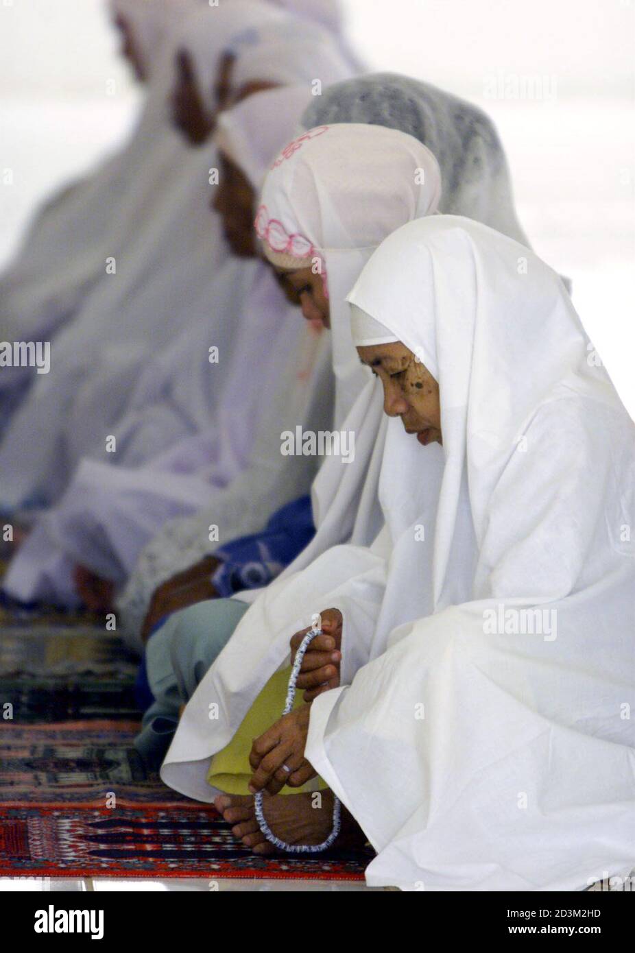 Philippine mosque hi-res stock photography and images - Alamy