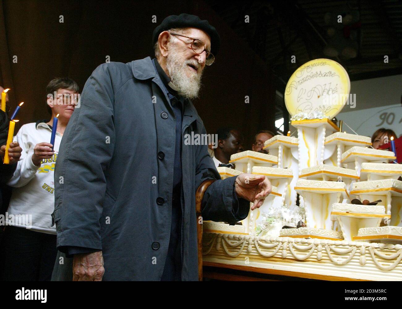 90th birthday cake hi-res stock photography and images - Alamy