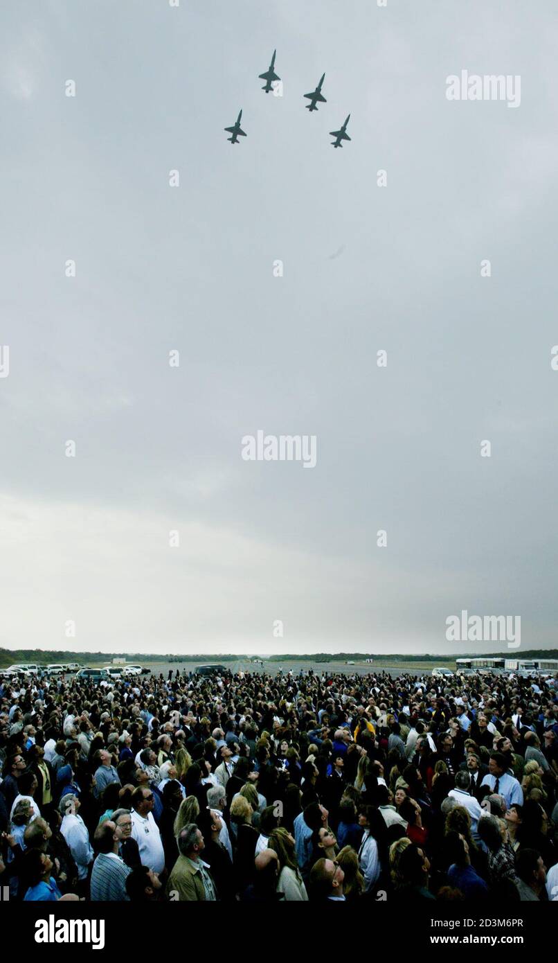 Missing Man Formation High Resolution Stock Photography and Images - Alamy