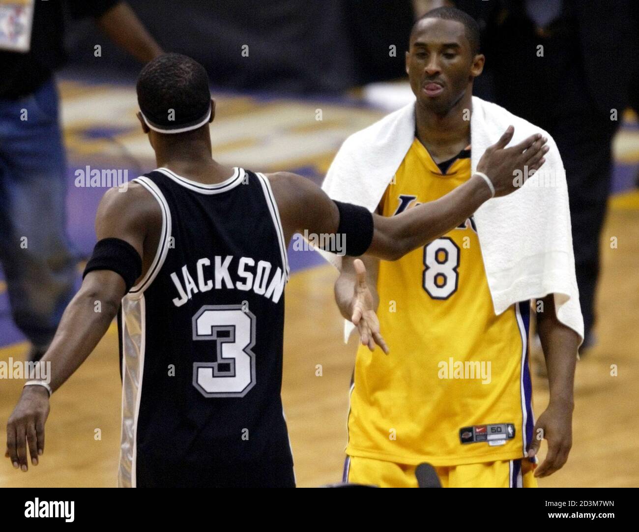 Los angeles lakers kobe walks hi-res stock photography and images - Alamy