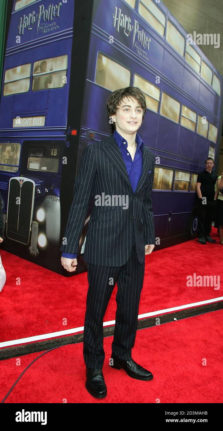Harry potter daniel radcliffe 2004 hi-res stock photography and images ...