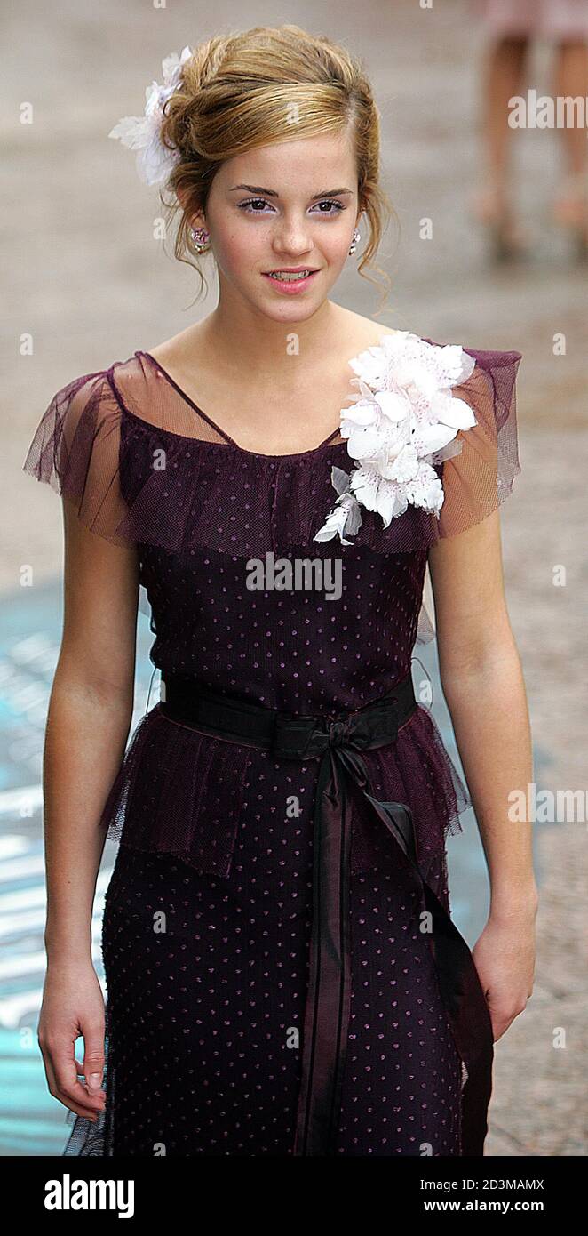 Hermione granger in harry potter hi-res stock photography and images ...