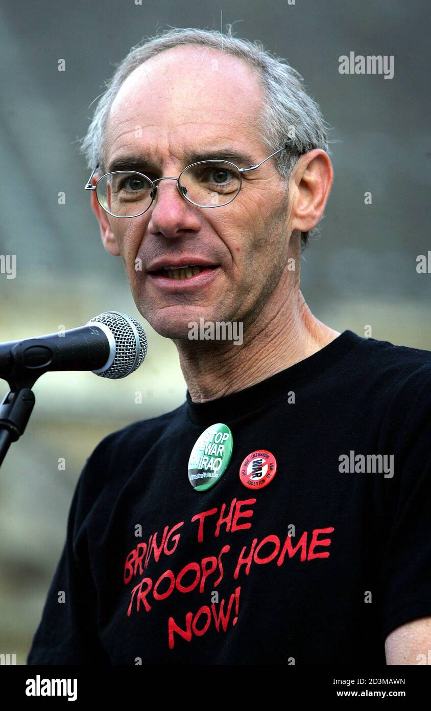 Son beheaded hi-res stock photography and images - Alamy