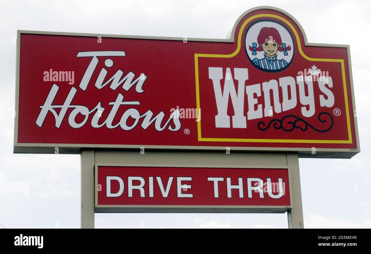 Tim hortons drive thru hi-res stock photography and images - Alamy