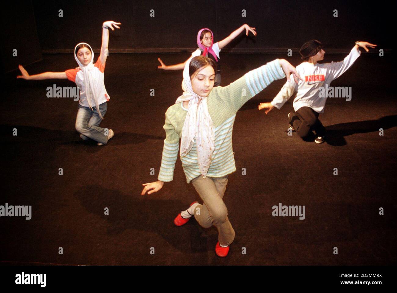 Iranian Dance High Resolution Stock Photography and Images - Alamy