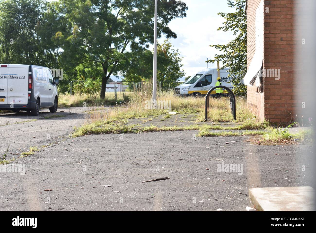 Abandoned poor school and area Stock Photo - Alamy