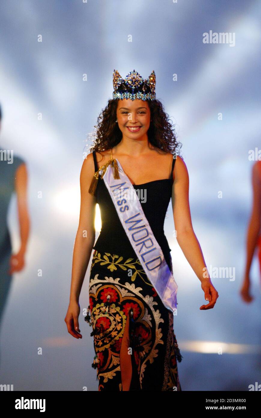 Miss turkey miss azra akin hi-res stock photography and images - Alamy
