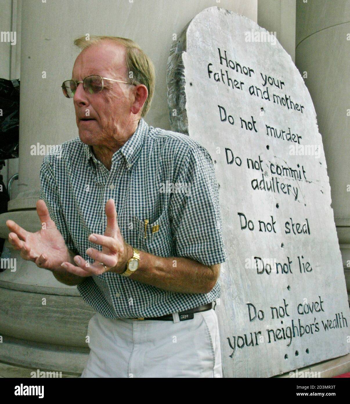 Ten commandments monument roy moore hi-res stock photography and images ...