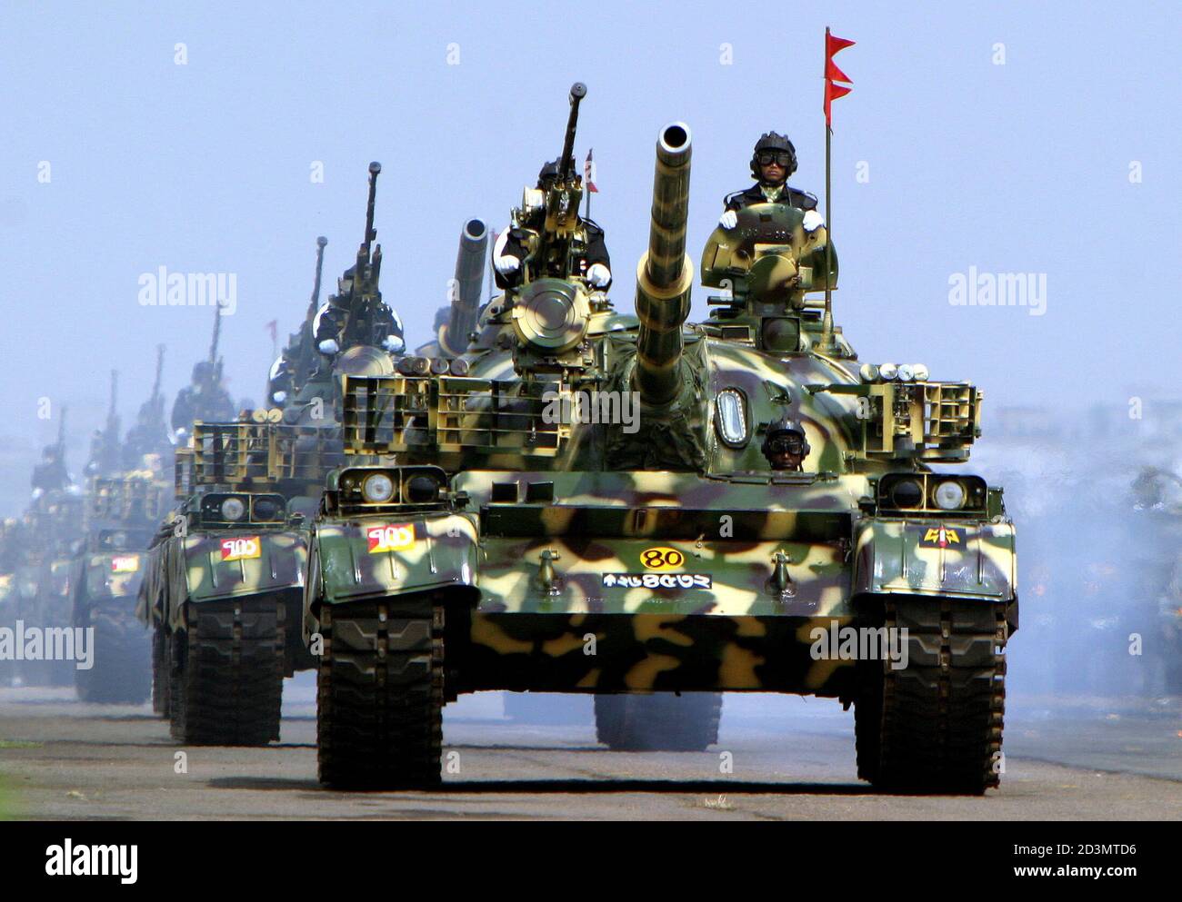 Bangladesh army tanks hi-res stock photography and images - Alamy