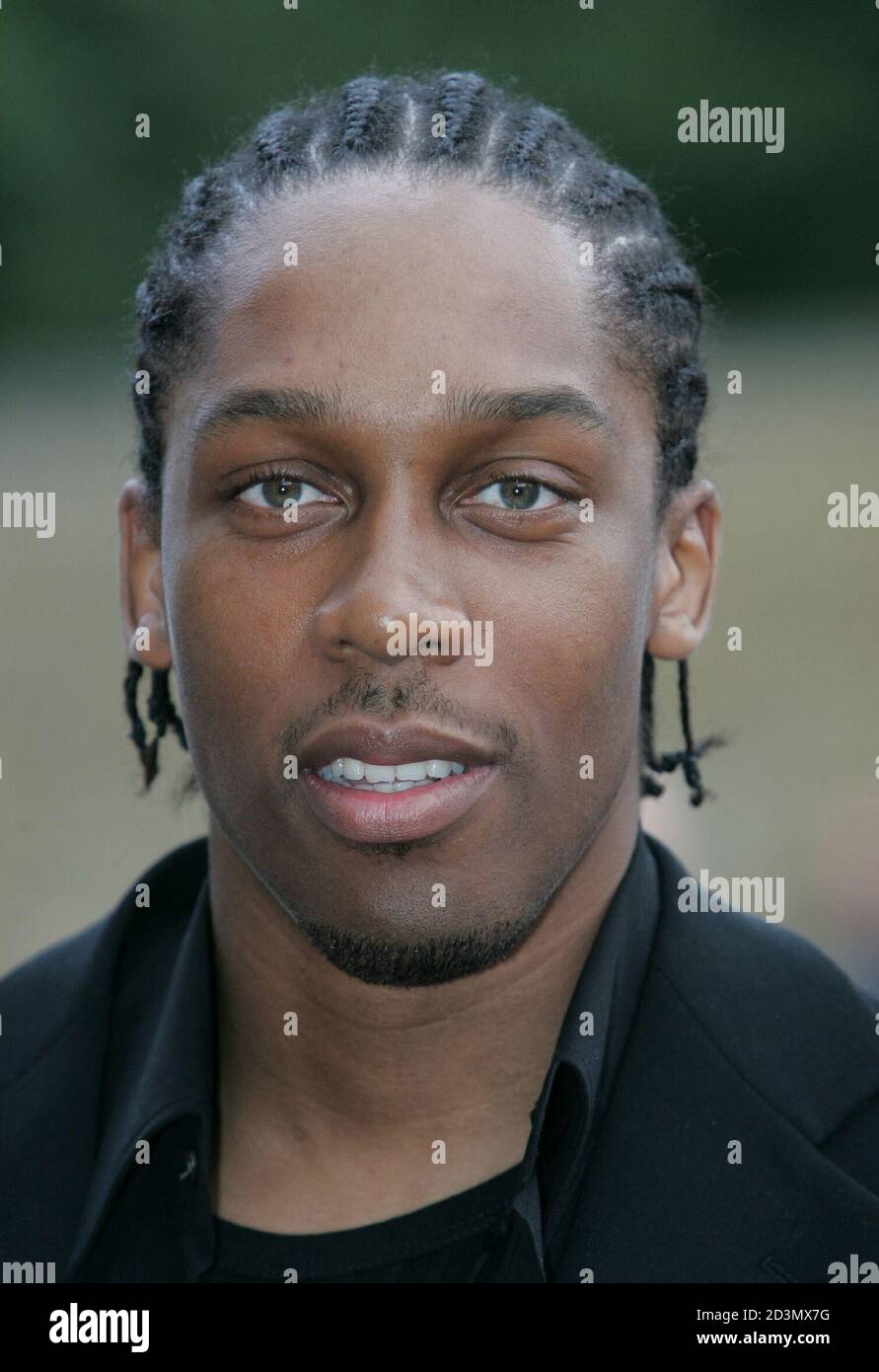 Arrives at st jamess palace hi-res stock photography and images - Alamy