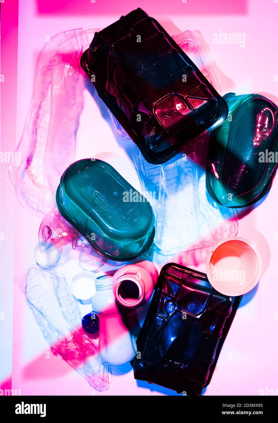 Recycling lives group hi-res stock photography and images - Alamy