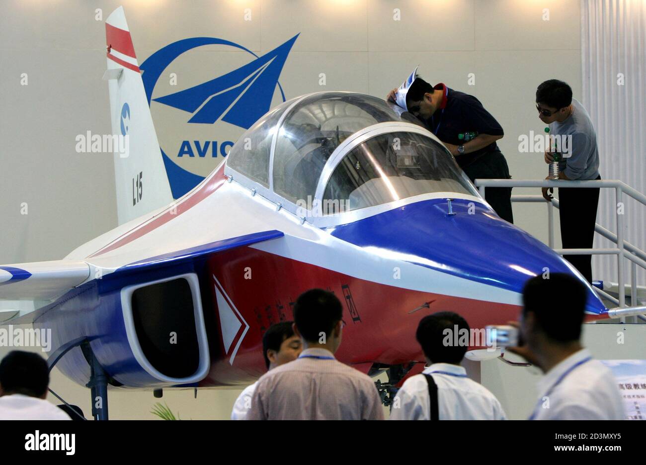 Scale aerospace hi-res stock photography and images - Alamy