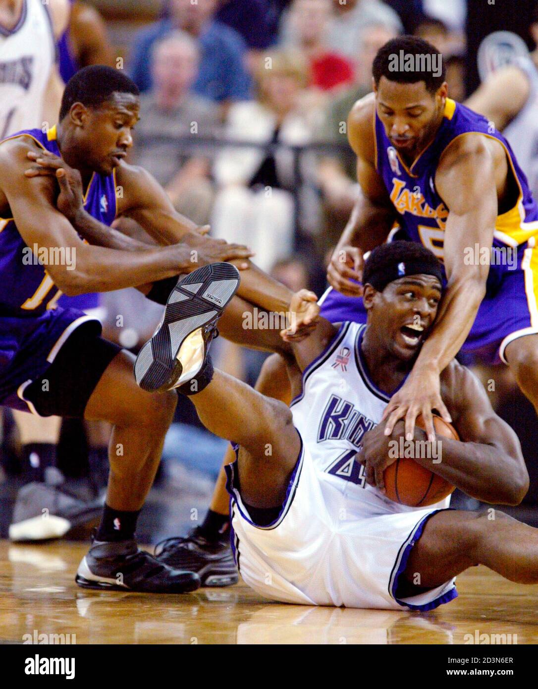 Robert horry kings 2002 hi-res stock photography and images - Alamy