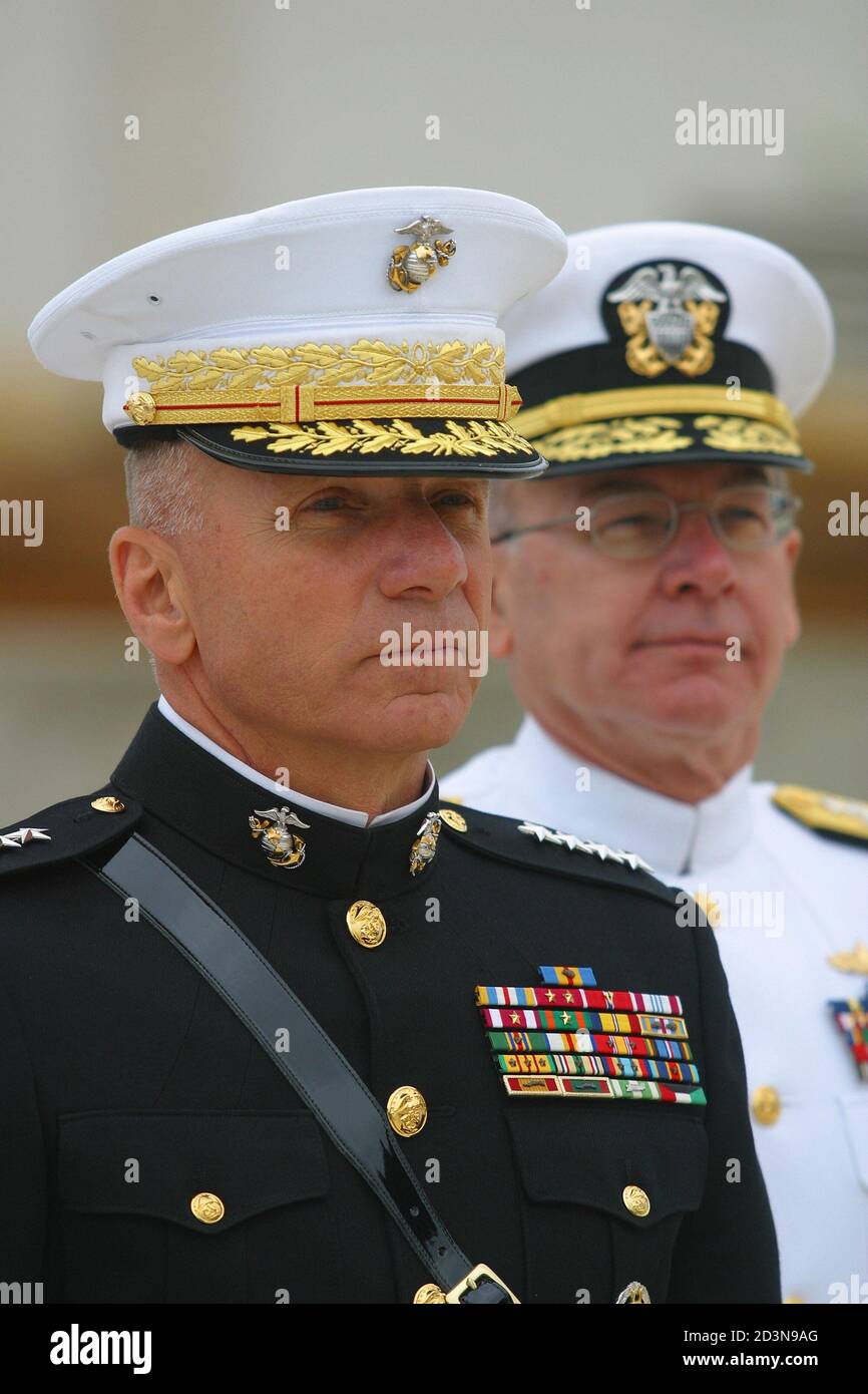 Vern clark hi-res stock photography and images - Alamy