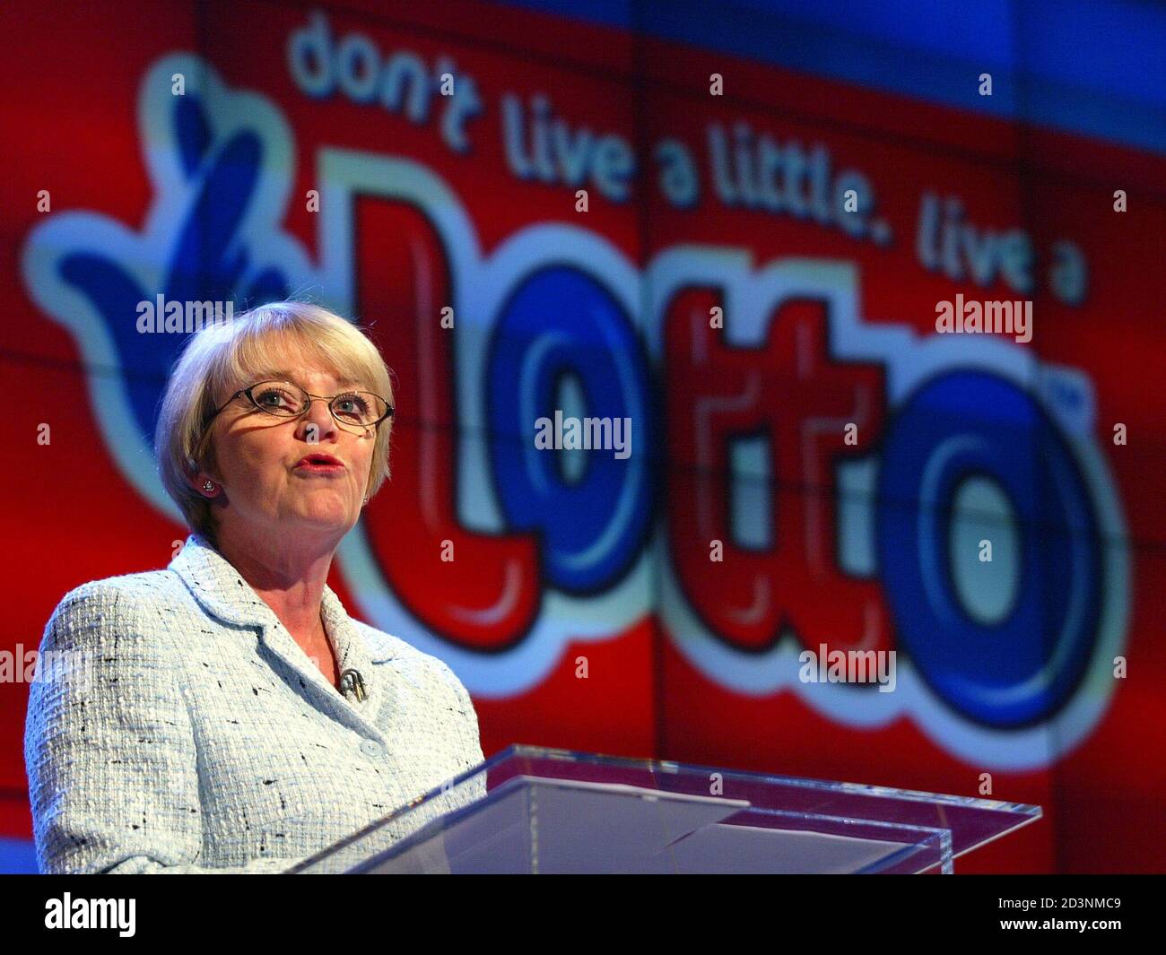 Camelot chief executive dianne thompson hi-res stock photography and ...