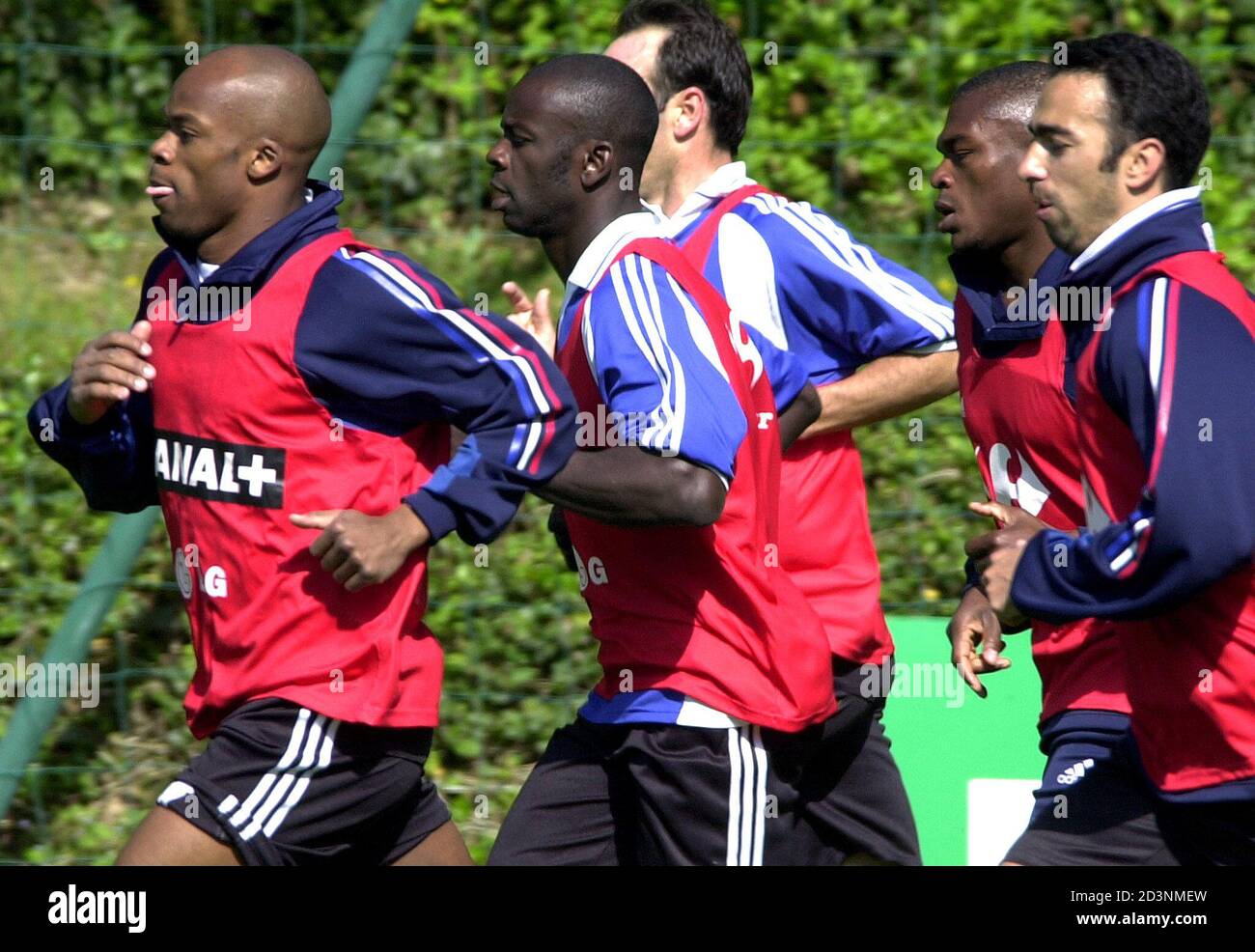 French national soccer team 2002 hi-res stock photography and images ...
