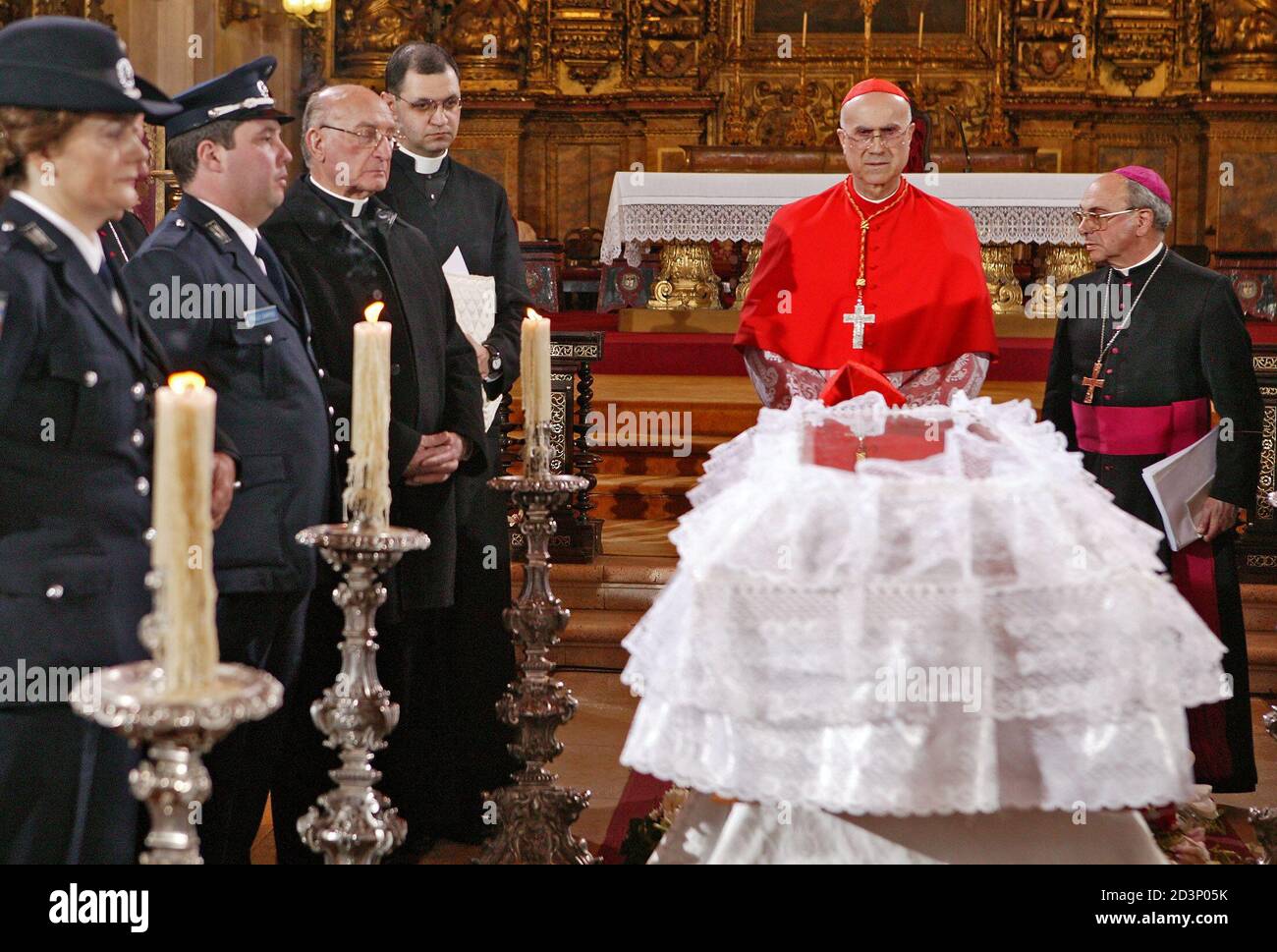 Lucia nun hi-res stock photography and images - Alamy